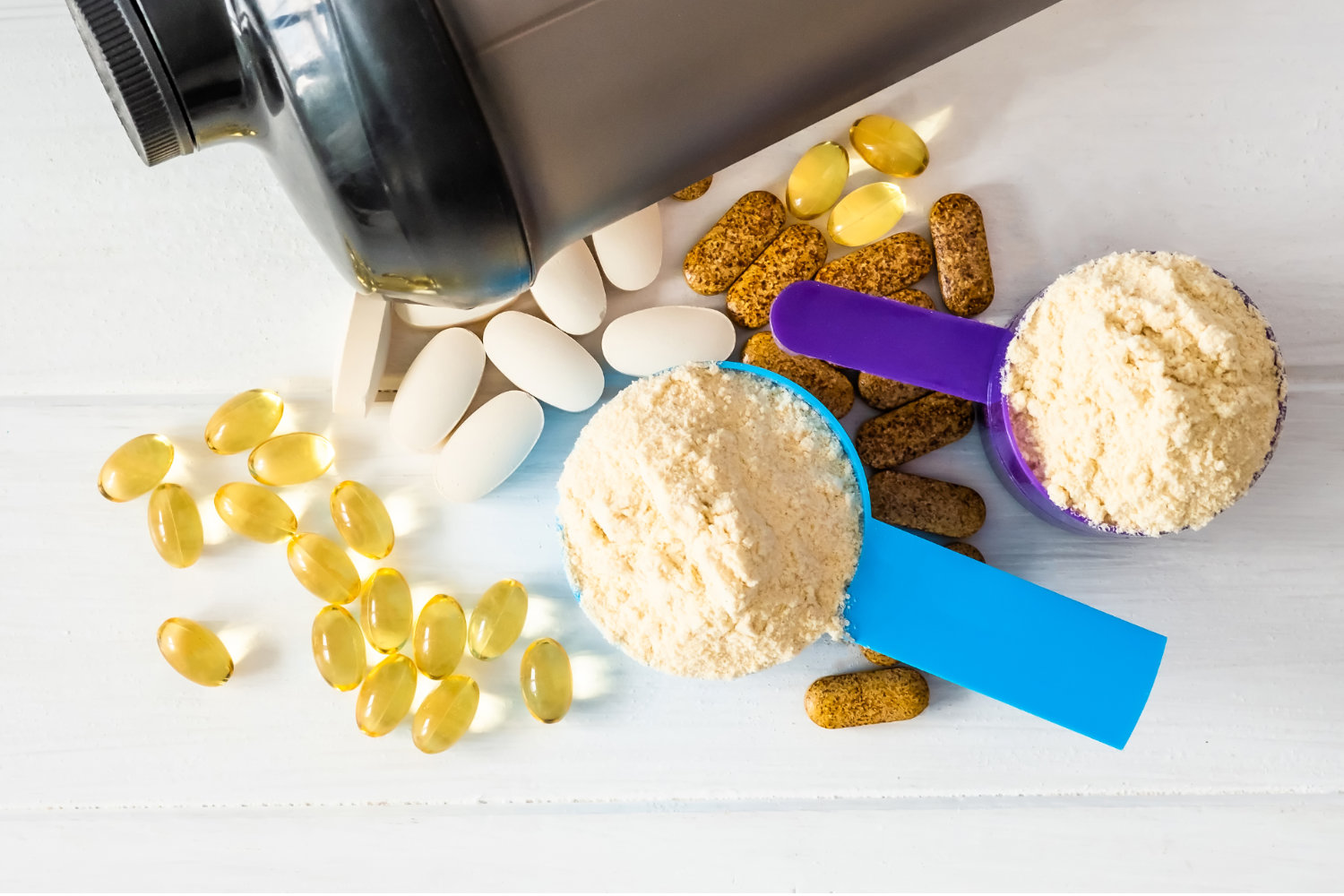 The Risks of Dietary Supplements: What You Need to Know - Universal ...